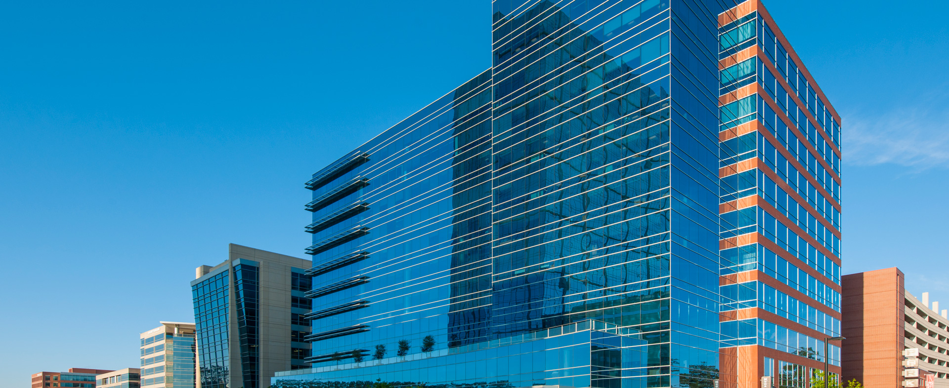 Custom glass fabrication Houston | Exterior | Interior | Curtain Wall ...