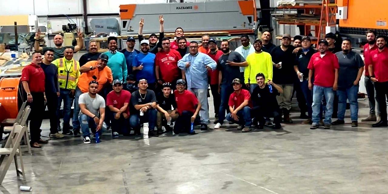 Dynamic Metal - Dynamic Glass